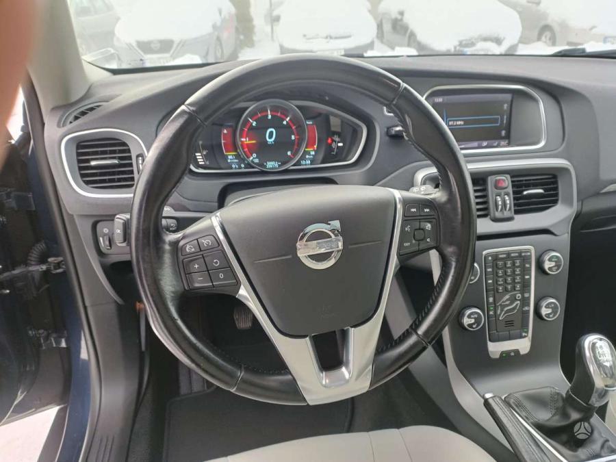 Zils Volvo V40 2014 Klaipėda, ar dzinēja tilpumu 1.56 L un nobraukumu 239 tūkst. km par 5650 €, foto 26 vietnē AUTOMOTO.COM.LV
