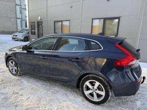 Blue Volvo V40 2014 in Kaunas, with an engine capacity of 1.97 L and mileage of 257 thousand km for 5450 €, photo 11 on AUTOMOTO.COM.LV