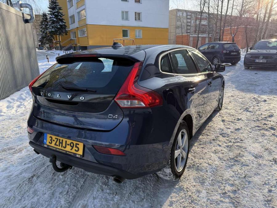 Zils Volvo V40 2014 Kauņa, ar dzinēja tilpumu 1.97 L un nobraukumu 257 tūkst. km par 5450 €, foto 7 vietnē AUTOMOTO.COM.LV