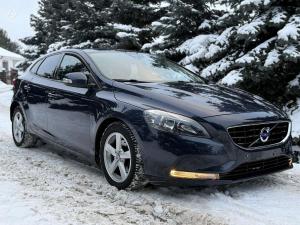 Zils Volvo V40 2014 Utena, ar dzinēja tilpumu 1.56 L un nobraukumu 248 tūkst. km par 6250 €, foto 2 vietnē AUTOMOTO.COM.LV