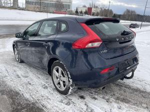 Blue Volvo V40 2014 in Kaunas, with an engine capacity of 1.98 L and mileage of 225 thousand km for 5250 €, photo 13 on AUTOMOTO.COM.LV