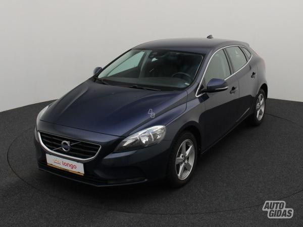 Blue Volvo V40 2014 in Vilnius, with an engine capacity of 2.00 L and mileage of 258 thousand km for 7599 €, photo 1 on AUTOMOTO.COM.LV