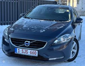 Blue Volvo V40 2014 in Kaunas, with an engine capacity of 1.56 L and mileage of 280 thousand km for 5499 €, photo 4 on AUTOMOTO.COM.LV