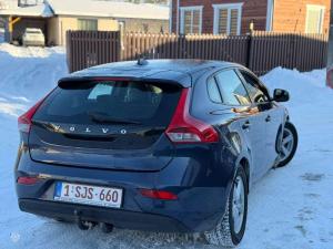 Blue Volvo V40 2014 in Kaunas, with an engine capacity of 1.56 L and mileage of 280 thousand km for 5499 €, photo 6 on AUTOMOTO.COM.LV