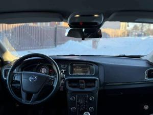 Blue Volvo V40 2014 in Kaunas, with an engine capacity of 1.56 L and mileage of 280 thousand km for 5499 €, photo 18 on AUTOMOTO.COM.LV
