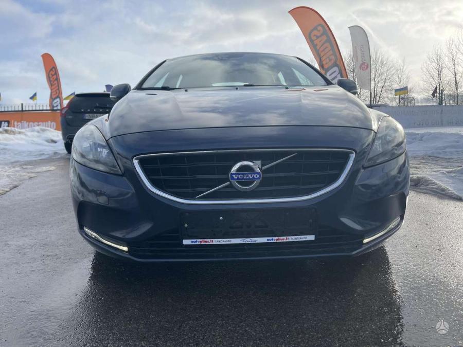 Zils Volvo V40 2014 Kauņa, ar dzinēja tilpumu 2.00 L un nobraukumu 258 tūkst. km par 5950 €, foto 4 vietnē AUTOMOTO.COM.LV