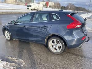 Zils Volvo V40 2014 Kauņa, ar dzinēja tilpumu 2.00 L un nobraukumu 258 tūkst. km par 5950 €, foto 15 vietnē AUTOMOTO.COM.LV