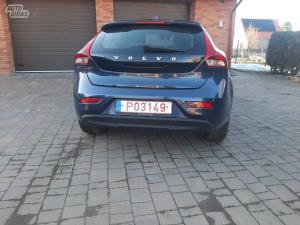 Blue Volvo V40 2014 in Kaunas, with an engine capacity of 1.60 L and mileage of 262 thousand km for 4700 €, photo 5 on AUTOMOTO.COM.LV