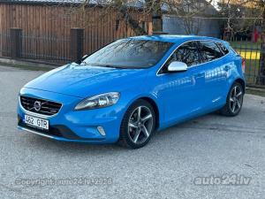 Zils Volvo V40 2014 Paide, ar dzinēja tilpumu 1.60 L un nobraukumu 275 tūkst. km par 7190 €, foto  vietnē AUTOMOTO.COM.LV