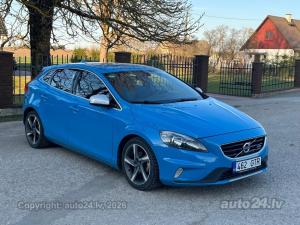 Zils Volvo V40 2014 Paide, ar dzinēja tilpumu 1.60 L un nobraukumu 275 tūkst. km par 7190 €, foto 3 vietnē AUTOMOTO.COM.LV