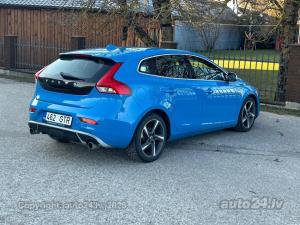 Zils Volvo V40 2014 Paide, ar dzinēja tilpumu 1.60 L un nobraukumu 275 tūkst. km par 7190 €, foto 8 vietnē AUTOMOTO.COM.LV