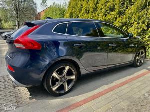 Blue Volvo V40 2014 in Kaunas, with an engine capacity of 1.60 L and mileage of 326 thousand km for 7500 €, photo 7 on AUTOMOTO.COM.LV