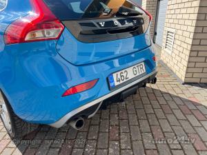 Blue Volvo V40 2014 in Paide, with an engine capacity of 1.60 L and mileage of 280 thousand km for 7250 €, photo 8 on AUTOMOTO.COM.LV