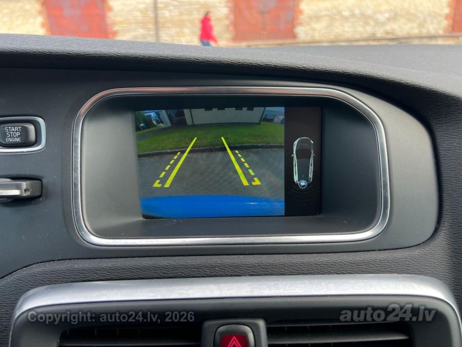 Blue Volvo V40 2014 in Paide, with an engine capacity of 1.60 L and mileage of 280 thousand km for 7250 €, photo 20 on AUTOMOTO.COM.LV