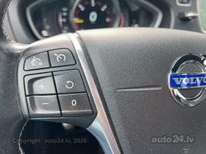 Blue Volvo V40 2014 in Paide, with an engine capacity of 1.60 L and mileage of 280 thousand km for 7250 €, photo 25 on AUTOMOTO.COM.LV