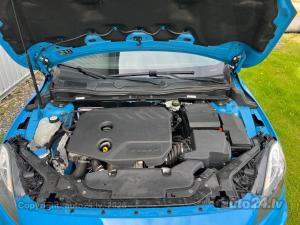 Blue Volvo V40 2014 in Paide, with an engine capacity of 1.60 L and mileage of 280 thousand km for 7250 €, photo 27 on AUTOMOTO.COM.LV