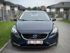 Blue Volvo V40 2014 in Jelgava, with an engine capacity of 2.00 L and mileage of 245 thousand km for 6200 €, photo 9 on AUTOMOTO.COM.LV