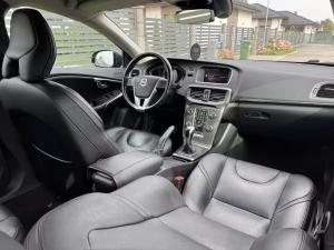 Blue Volvo V40 2014 in Jelgava, with an engine capacity of 2.00 L and mileage of 245 thousand km for 6200 €, photo 15 on AUTOMOTO.COM.LV