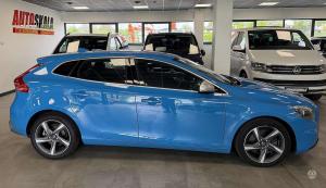 Blue Volvo V40 2014 in Klaipeda, with an engine capacity of 1.97 L and mileage of 275 thousand km for 7900 €, photo 25 on AUTOMOTO.COM.LV