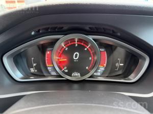 Blue Volvo V40 2014 in Talsi, with an engine capacity of 2.00 L and mileage of 324 thousand km for 4900 €, photo 15 on AUTOMOTO.COM.LV