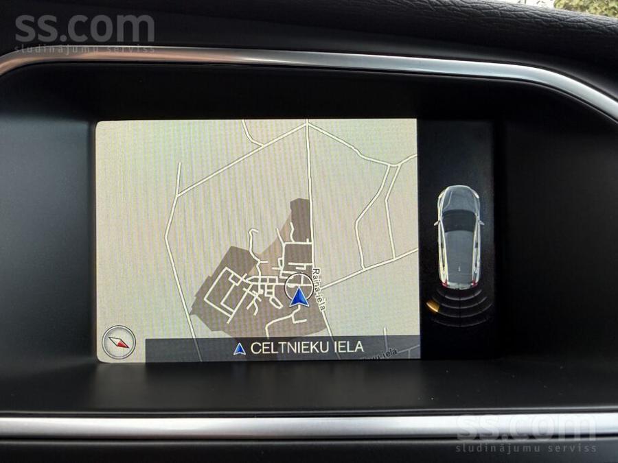 Blue Volvo V40 2014 in Talsi, with an engine capacity of 2.00 L and mileage of 324 thousand km for 4900 €, photo 21 on AUTOMOTO.COM.LV