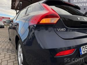 Blue Volvo V40 2014 in Talsi, with an engine capacity of 2.00 L and mileage of 324 thousand km for 4900 €, photo 26 on AUTOMOTO.COM.LV