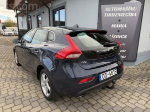 Blue Volvo V40 2014 in Talsi, with an engine capacity of 2.00 L and mileage of 324 thousand km for 4900 €, photo 29 on AUTOMOTO.COM.LV