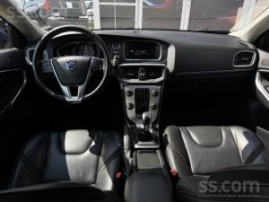 Zils Volvo V40 2015 Valmiera, ar dzinēja tilpumu 2.00 L un nobraukumu 195 tūkst. km par 7600 €, foto 7 vietnē AUTOMOTO.COM.LV