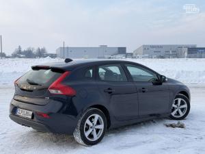Zils Volvo V40 2015 Panevēža, ar dzinēja tilpumu 2.00 L un nobraukumu 279 tūkst. km par 6850 €, foto 6 vietnē AUTOMOTO.COM.LV