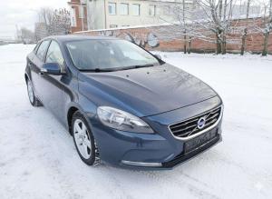 Zils Volvo V40 2015 Šauļi, ar dzinēja tilpumu 1.56 L un nobraukumu 239 tūkst. km par 6990 €, foto  vietnē AUTOMOTO.COM.LV