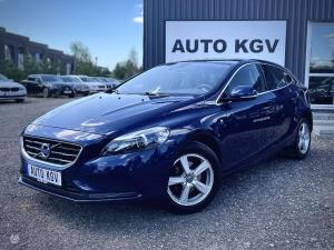 Zils Volvo V40 2015 Viļņa, ar dzinēja tilpumu 2.00 L un nobraukumu 252 tūkst. km par 10499 €, foto  vietnē AUTOMOTO.COM.LV
