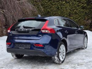 Zils Volvo V40 2015 Kauņa, ar dzinēja tilpumu 2.00 L un nobraukumu 289 tūkst. km par 7250 €, foto 2 vietnē AUTOMOTO.COM.LV
