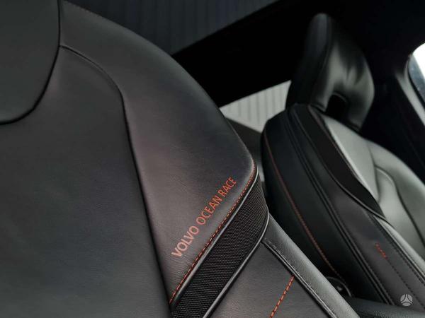 Синий Вольво В40 2015 в Каунас, объемом двигателя 2.00 л и пробегом 289 тыс. км за 7250 €, фото 7 на AUTOMOTO.COM.LV