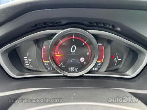 Blue Volvo V40 2015 in Paide, with an engine capacity of 2.00 L and mileage of 200 thousand km for 7690 €, photo 16 on AUTOMOTO.COM.LV