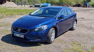 Blue Volvo V40 2015 in Liepaja, with an engine capacity of 2.00 L and mileage of 231 thousand km for 6800 €, photo  on AUTOMOTO.COM.LV