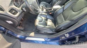 Blue Volvo V40 2015 in Liepaja, with an engine capacity of 2.00 L and mileage of 231 thousand km for 6800 €, photo 13 on AUTOMOTO.COM.LV