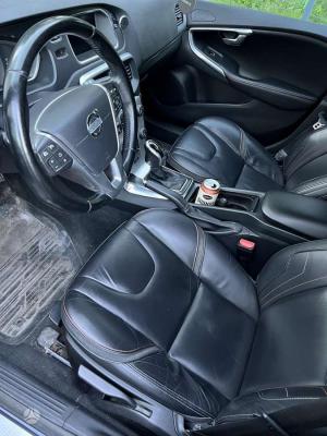 Zils Volvo V40 2015 Kauņa, ar dzinēja tilpumu 1.56 L un nobraukumu 162 tūkst. km par 5550 €, foto 7 vietnē AUTOMOTO.COM.LV