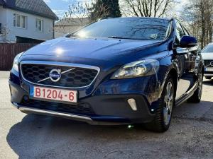 Blue Volvo V40 2015 in Riga, with an engine capacity of 2.00 L and mileage of 89 thousand km for 15500 €, photo 3 on AUTOMOTO.COM.LV