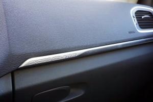 Zils Volvo V40 2015 Rīga, ar dzinēja tilpumu 2.00 L un nobraukumu 246 tūkst. km par 7900 €, foto 26 vietnē AUTOMOTO.COM.LV