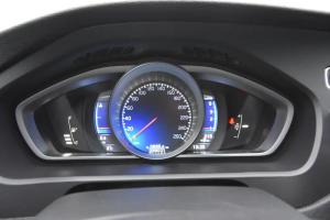 Синий Вольво В40 2015 в Марупе, объемом двигателя 2.00 л и пробегом 209 тыс. км за 6750 €, фото 14 на AUTOMOTO.COM.LV
