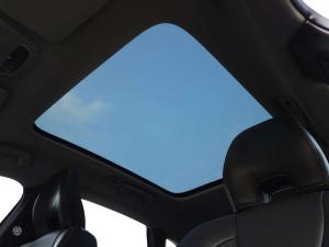 Blue Volvo V40 2015 in Kaunas, with an engine capacity of 2.00 L and mileage of 244 thousand km for 7750 €, photo 6 on AUTOMOTO.COM.LV