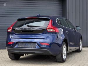 Blue Volvo V40 2015 in Kaunas, with an engine capacity of 2.00 L and mileage of 244 thousand km for 7750 €, photo 9 on AUTOMOTO.COM.LV
