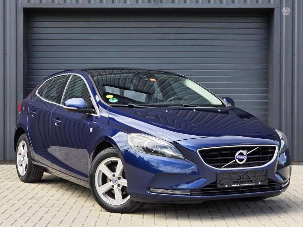 Zils Volvo V40 2015 Kauņa, ar dzinēja tilpumu 2.00 L un nobraukumu 244 tūkst. km par 7750 €, foto 9 vietnē AUTOMOTO.COM.LV