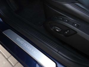 Blue Volvo V40 2015 in Kaunas, with an engine capacity of 2.00 L and mileage of 244 thousand km for 7750 €, photo 12 on AUTOMOTO.COM.LV