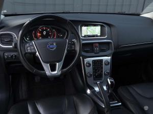 Blue Volvo V40 2015 in Kaunas, with an engine capacity of 2.00 L and mileage of 244 thousand km for 7750 €, photo 19 on AUTOMOTO.COM.LV