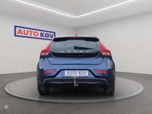 Zils Volvo V40 2015 Viļņa, ar dzinēja tilpumu 2.00 L un nobraukumu 252 tūkst. km par 8999 €, foto 5 vietnē AUTOMOTO.COM.LV