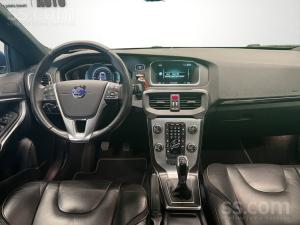 Zils Volvo V40 2015 Rīga, ar dzinēja tilpumu 2.00 L un nobraukumu 174 tūkst. km par 6490 €, foto 15 vietnē AUTOMOTO.COM.LV