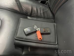 Zils Volvo V40 2015 Rīga, ar dzinēja tilpumu 2.00 L un nobraukumu 174 tūkst. km par 6490 €, foto 20 vietnē AUTOMOTO.COM.LV