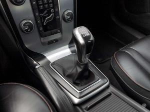 Zils Volvo V40 2015 Viļņa, ar dzinēja tilpumu 2.00 L un nobraukumu 252 tūkst. km par 8999 €, foto 19 vietnē AUTOMOTO.COM.LV