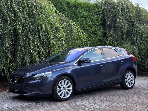 Zils Volvo V40 2015 Kauņa, ar dzinēja tilpumu 2.00 L un nobraukumu 260 tūkst. km par 8250 €, foto 5 vietnē AUTOMOTO.COM.LV